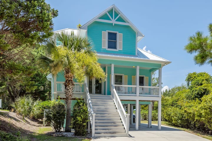 Splash | Pool, Hot Tub & Golf Cart Retreat - Emerald Isle, NC