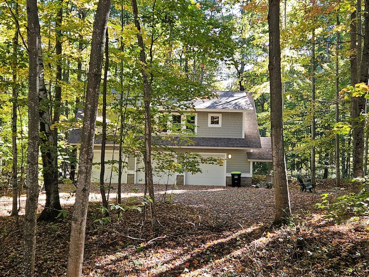 1-bedroom Apartment North Of Leland - Leland, MI