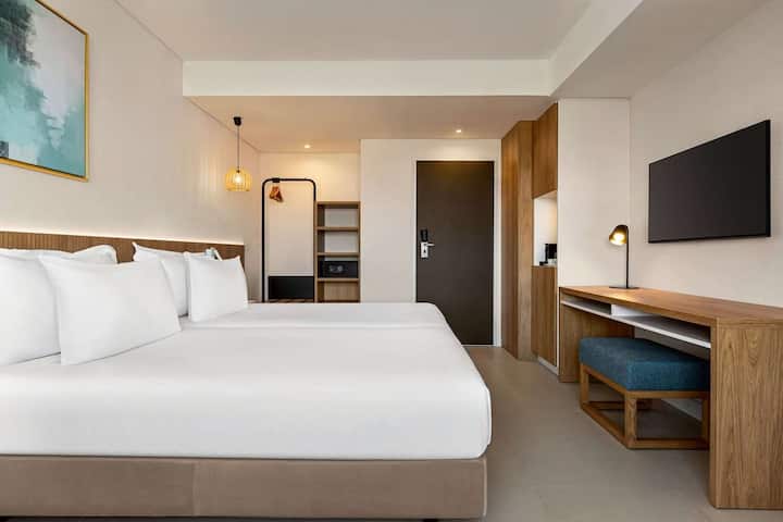 Twin/double Room | Wyndham Alvor | Balcony - Alvor