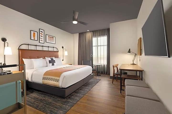 King Room L Origin Westminster L Near Red Rocks - Westminster, CO