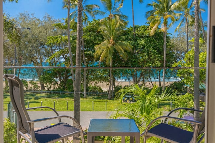 2 Bedroom Luxe Ocean View Suite - Port Douglas