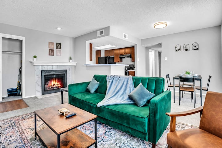 Spacious 2br Apartment With Pool And Gym - Grand Prairie, TX