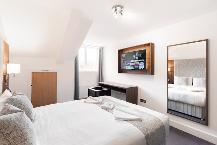 Deluxe Double With River View - 뉴캐슬어폰타인