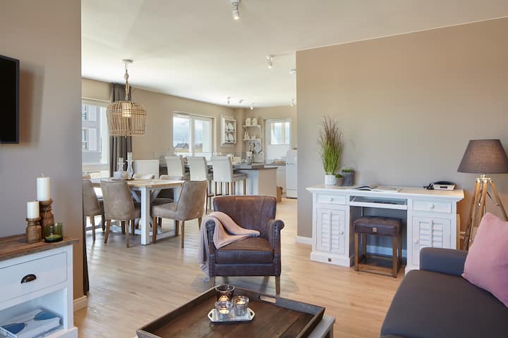 Ocean Two Bedroom Mit Whirlpool (297853) - Heiligenhafen