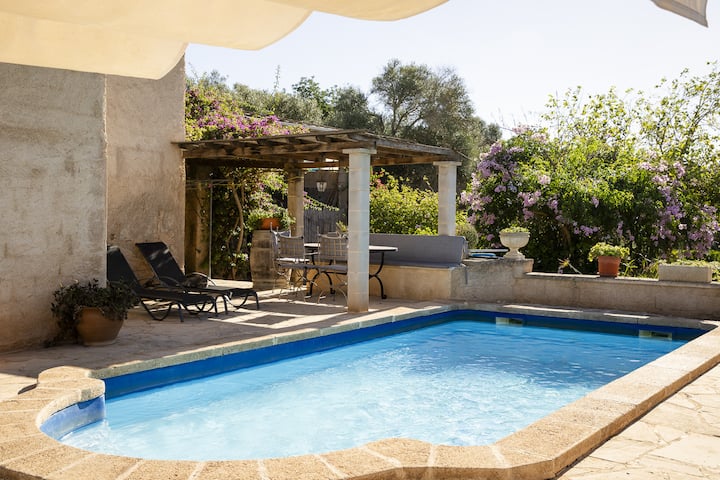 Yourhouse Can Tries - Felanitx