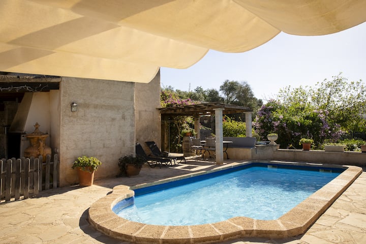 Yourhouse Can Tries - Felanitx