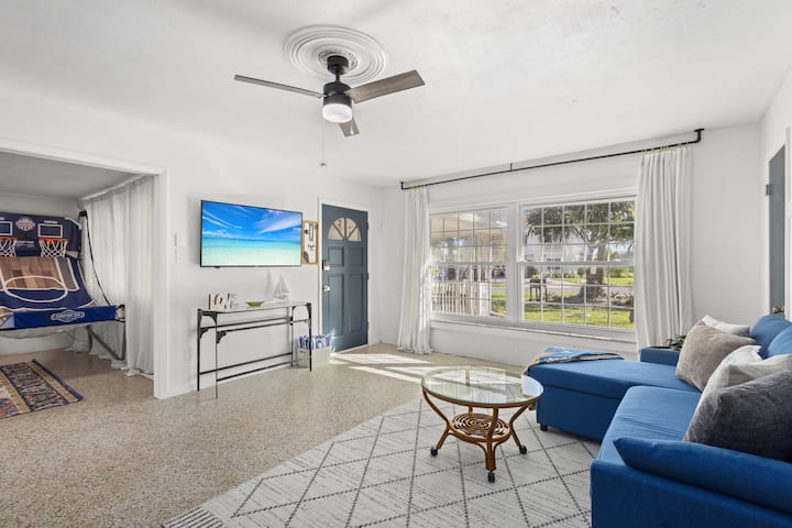 2blocks2beach, Ping Pong, Bball, Backyard, Grill - Indian Rocks Beach, FL