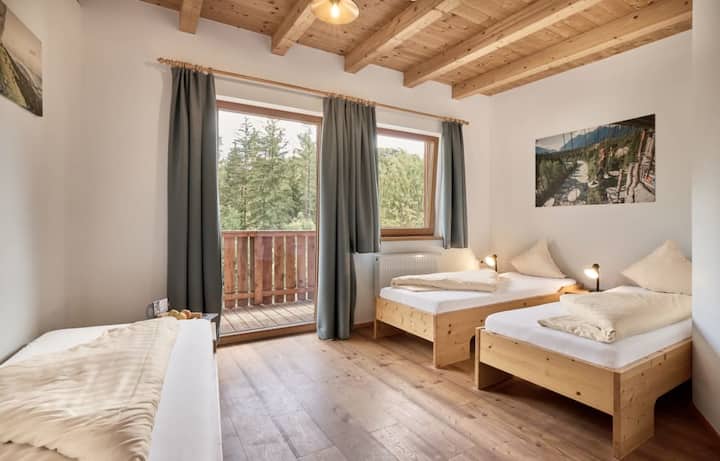 Area 47 - Triple Bedroom In A Nature Reserve - Oetz