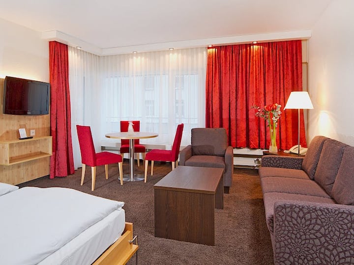 1.5-room Apartment By Central Sqh - 達佛斯