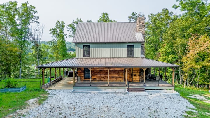 Cherry Blossom Cabin - Kingston, TN