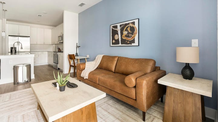 Landing | Spectacular 1bd, Gym - Fort Myers