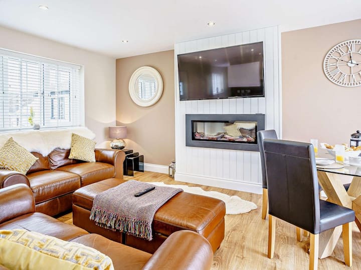 2 Bed In Lampeter (Oc-75211) - Aberaeron