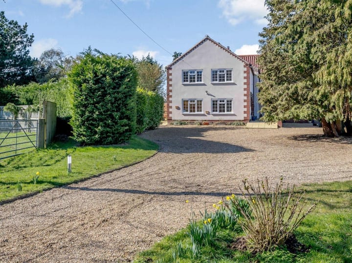 2 Bed In Melton Constable (Oc-75761) - Holt