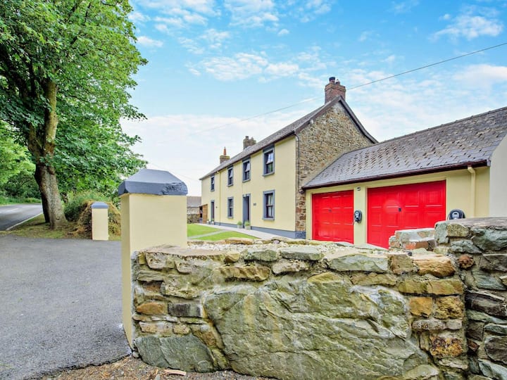 3 Bed In Haverfordwest (Oc-78797) - Milford Haven