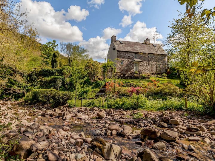 3 Bed In Talybont-on-usk (Bn351) - Brecon