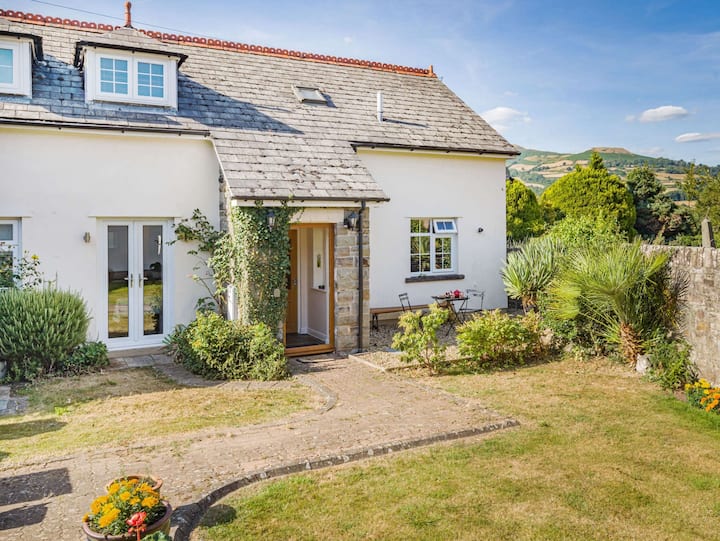 2 Bed In Llangattock (Bn228) - Crickhowell