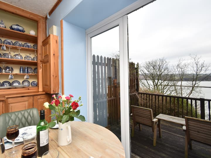 1 Bed In Goodwick (Fb274) - Fishguard