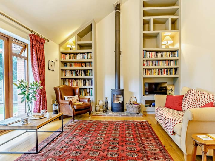 3 Bed In Holt (Oc-83628) - Blakeney