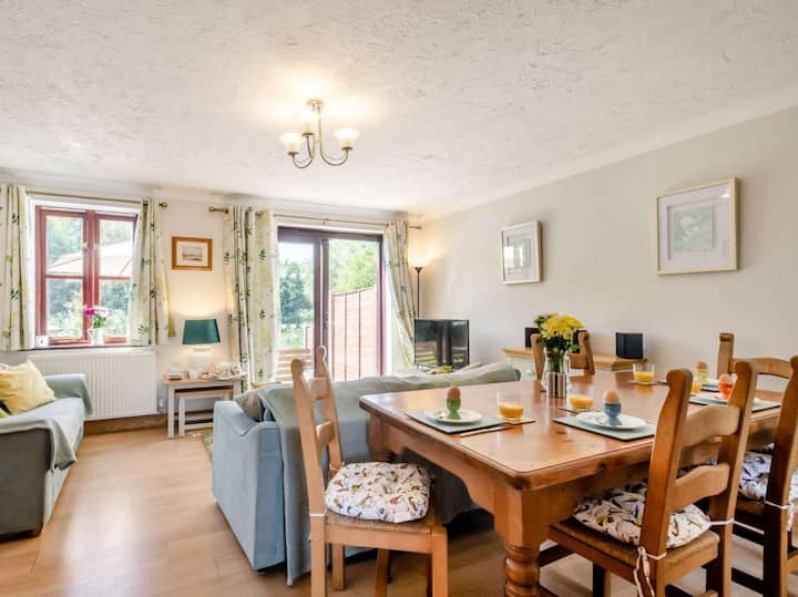 2 Bed In Norwich (Oc-88981) - Sea Palling