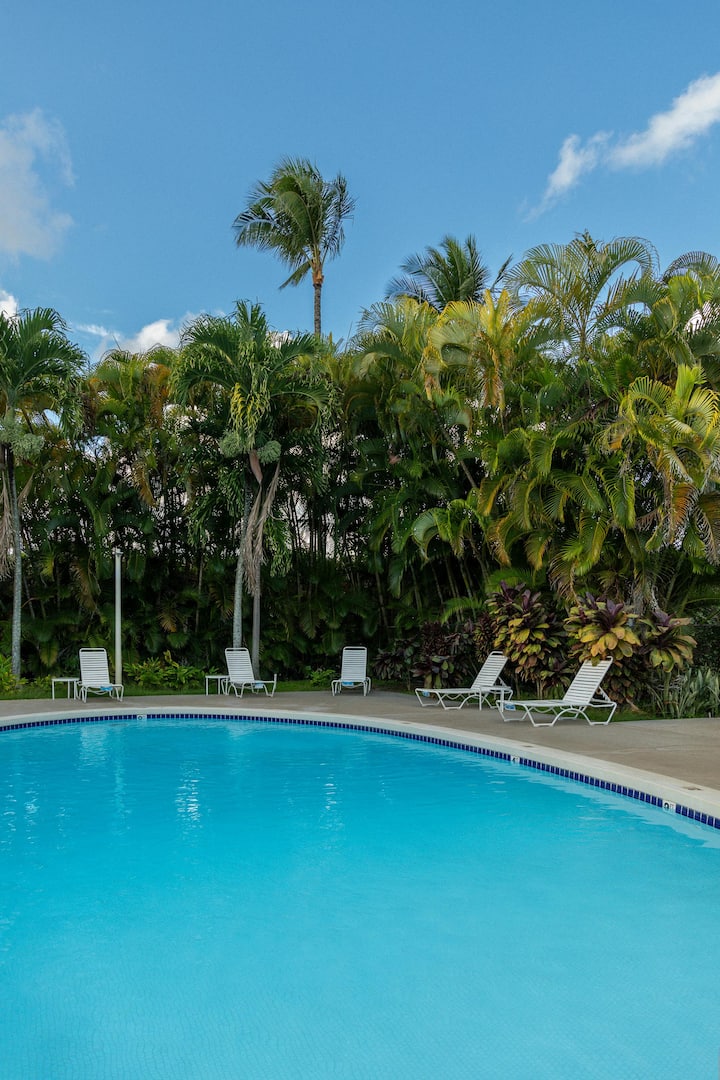 Steps From Beach | Pool View 1bdr Suite W/ Kitchen - Kauai, HI
