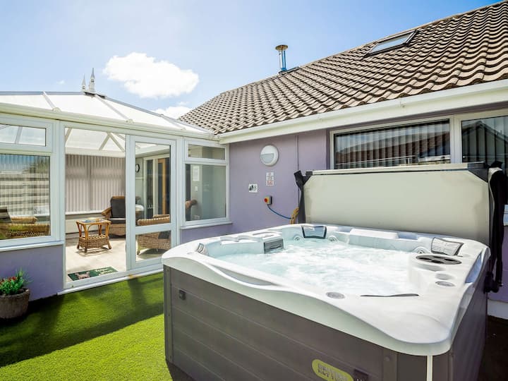 3 Bed In Fairbourne (86841) - Barmouth