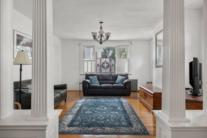 Beautiful West End Apartment - Portland, ME