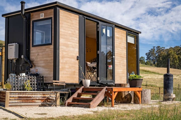 Perrys South By Tiny Away - Forth