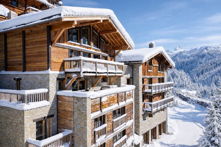 Black Diamond - Chalet Babylon · 5 Chambres / 12 P - Tignes