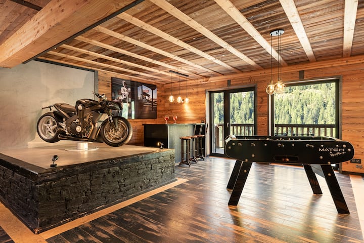 Black Diamond - Chalet Babylon · 5 Chambres / 12 P - Tignes