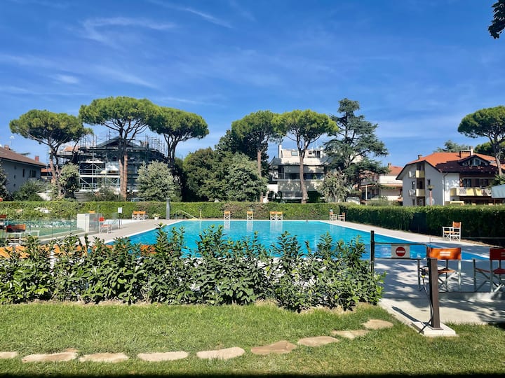 Bilocale Con Balcone E Piscina A Riccione - Riccione