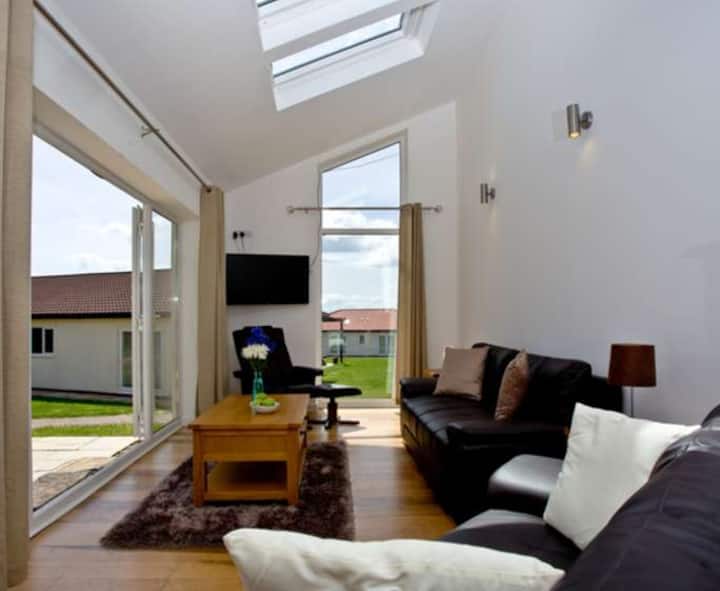 Spacious & Bright 2bed Holiday Chalet Nr Sidmouth - Sidmouth