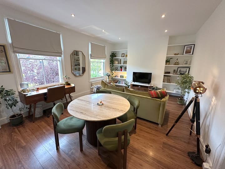 Modern 1bdr With Parking And Shared Garden - Central London