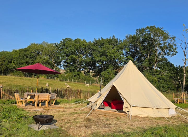 Ash Bell Tent - Builth Wells