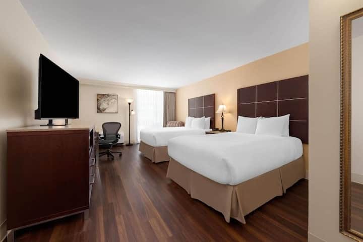 Riverfront Stay | 2 Units | Near Downtown - Little Rock, AR