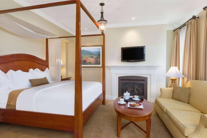 George Washington L Queen Bed L Historic Charm - Winchester, VA