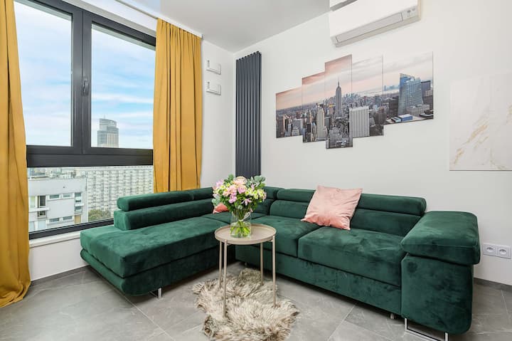 Lumina | Studio With A View | Balcony | 15 Floor - Warsaw