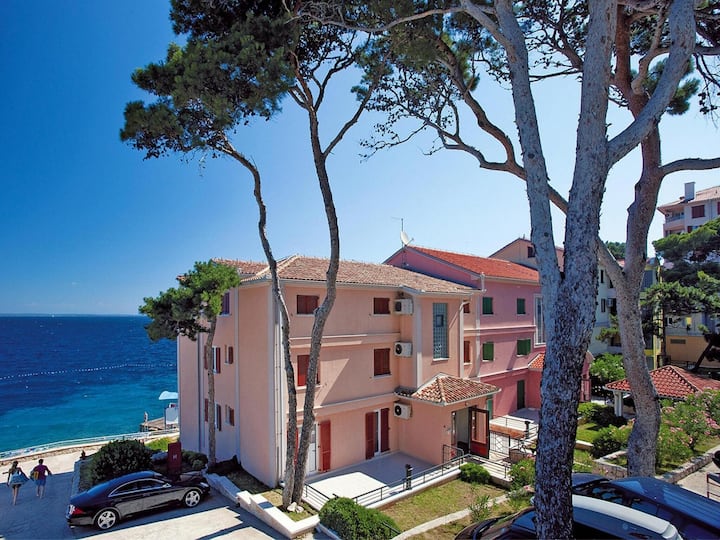 Appartement à Veli Losinj Près De La Mer - Veli Lošinj