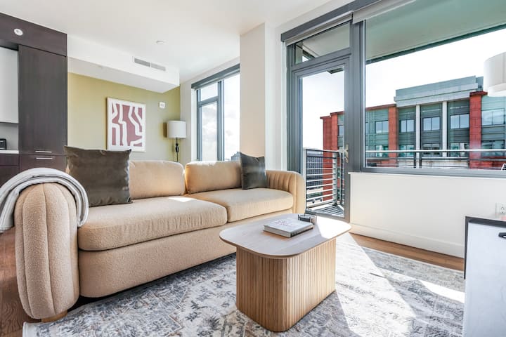 Blueground | Navy Yard, Rooftop, Nr National Mall - Alexandria, VA