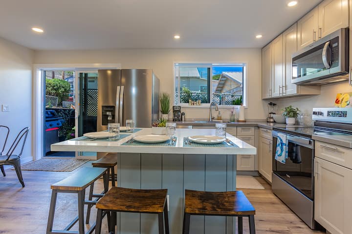 New! Authentic Maui Stay – 3br Duplex, Sleeps 8 - Maui, HI