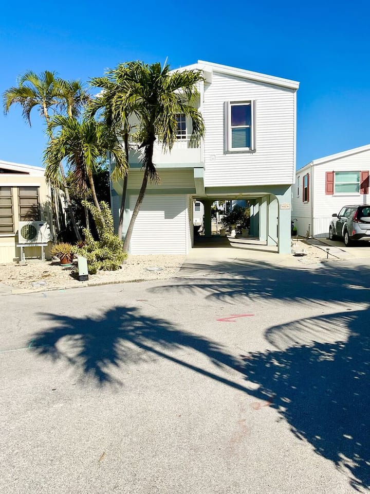 Shangri-la In The Keys - Big Pine Key, FL