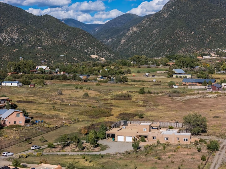 Sunset Studio - Arroyo Seco, Nm - Arroyo Seco, NM