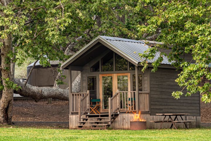 Central Cabin + Queen + Firepit | No Hidden Fees - Refugio State Beach, Goleta