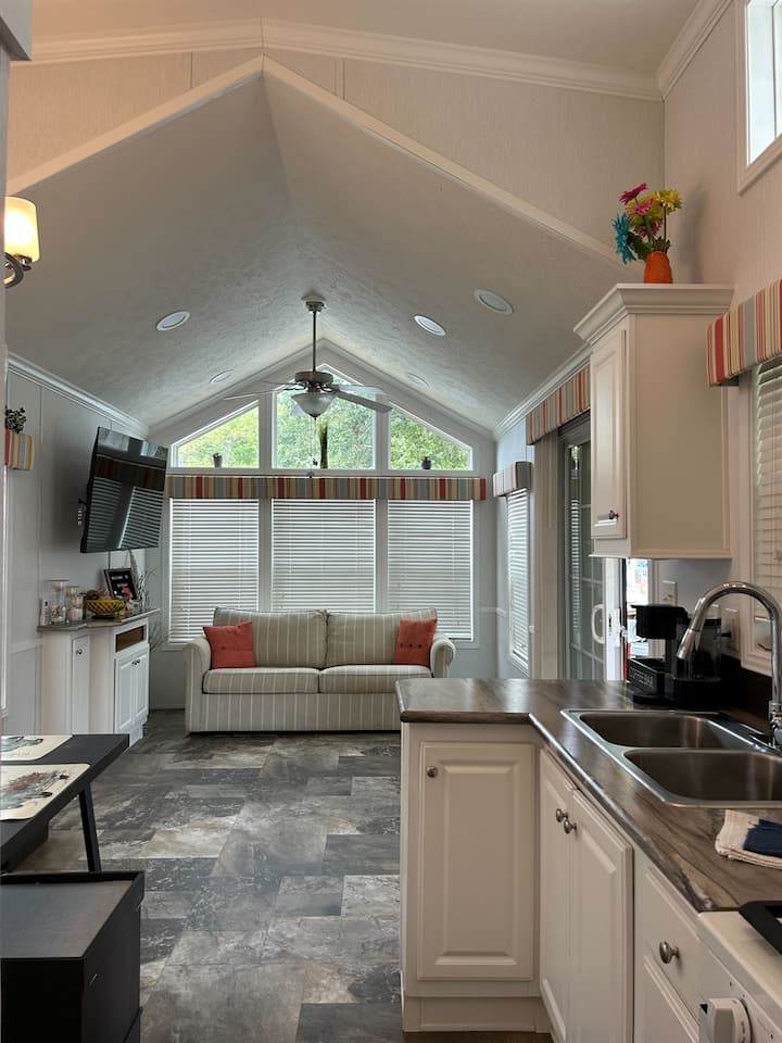 Holly Ridge Retreat W/ Loft | Long-term + Pets Ok - Surf City, NC
