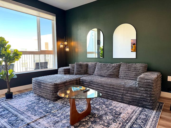 Elegant Escape 10 Min From Disneyland With Pool & - Orange County Zoo, Orange