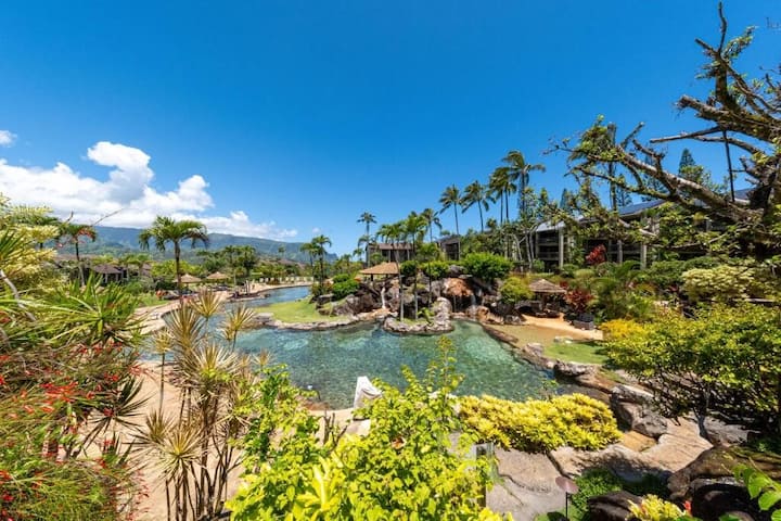 Relaxing Getaway In Princeville! Kitchen, Pools - Kauai, HI