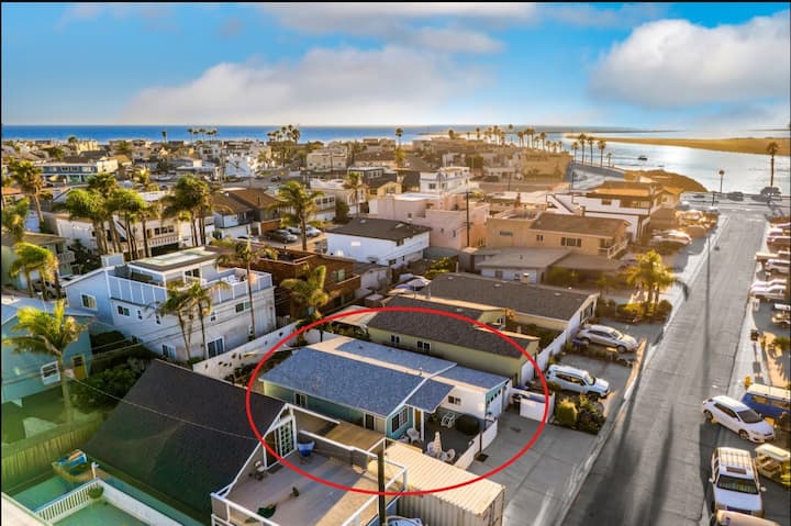 25% Off 30+ Stay! Steps To Sand, Great Location - Oxnard, CA