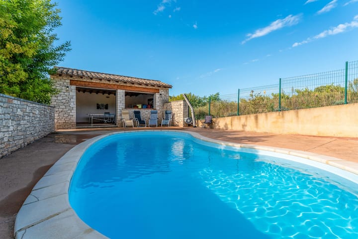 Joli Gîte Avec Piscine - Aiguèze
