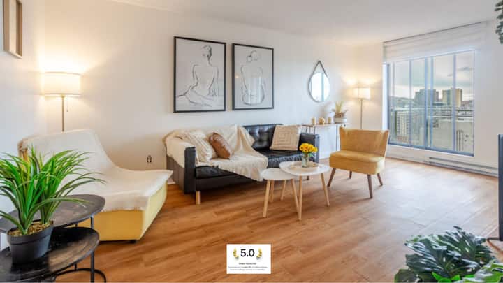 Vibe & Views – Central Montreal 1-bedroom Stay - 寶樂沙