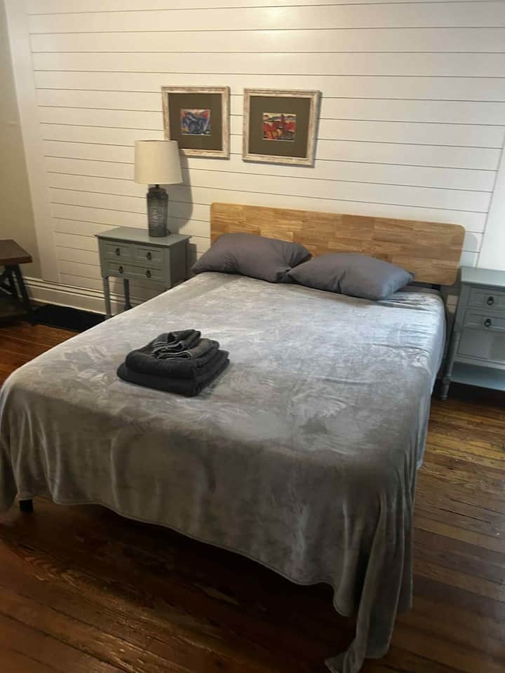 Highlands Gem – 3br Classic Stay! - Louisville, KY