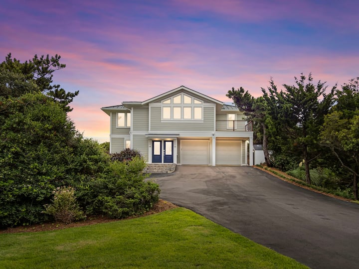 Come Away  Brand New 5br Oceanfront Retreat - Emerald Isle, NC